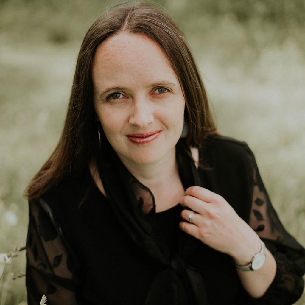 Book Spotlight: The Lady’s Guide to Death and Deception – Amanda's Book ...